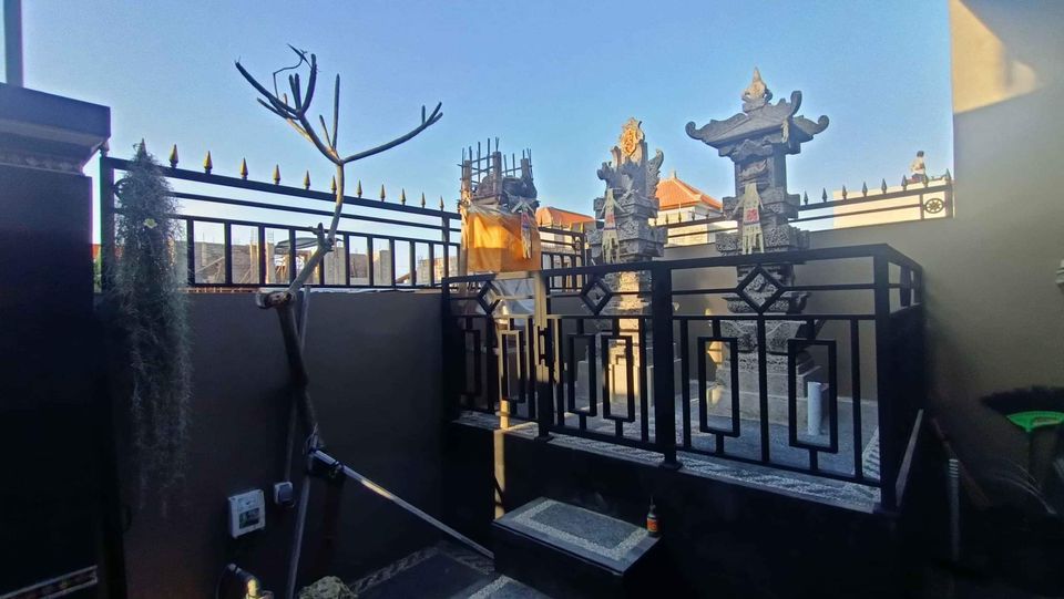 Pagar pura Bali